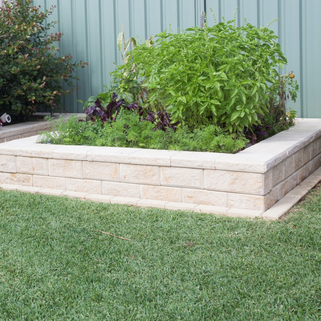 Wallstone® Grande Retaining Wall Blocks | Garden Steps | Adbri Masonry