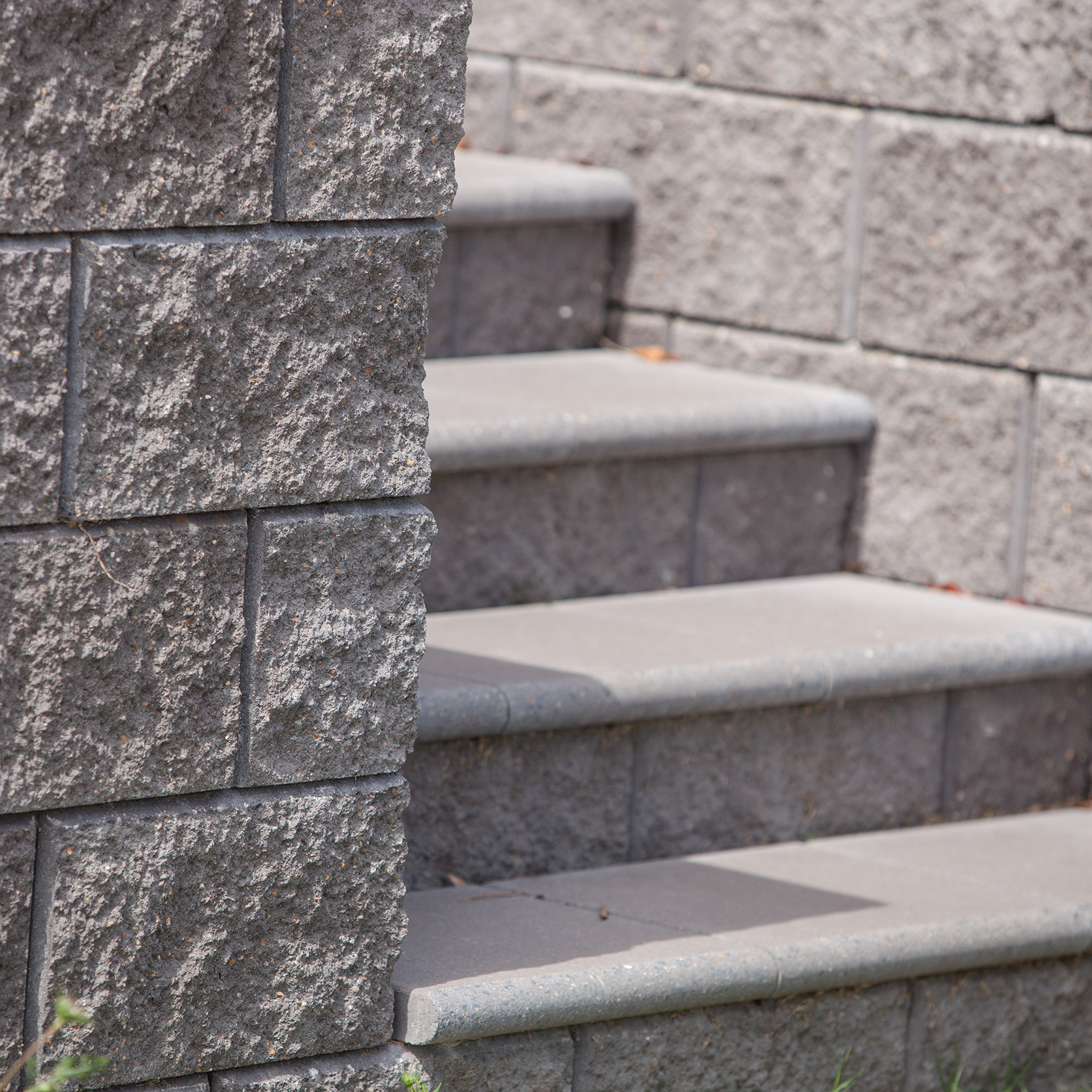 Versawall® Blocks | Adelaide Retaining Wall Blocks | Adbri Masony