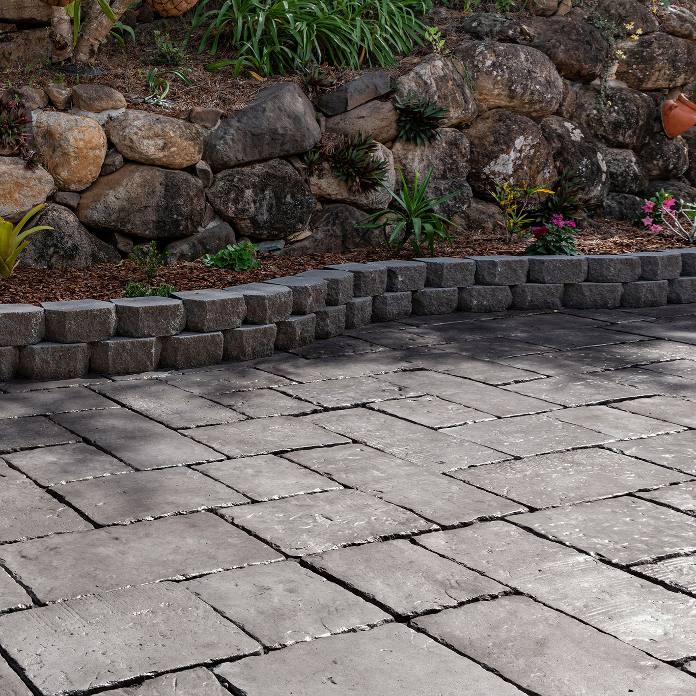 Large Format Pavers Lonsdale | Australian Paving Centre Lonsdale ...