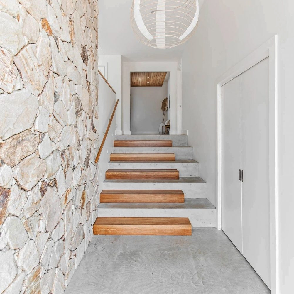 Sandstone Paving & Cladding - Australian Paving Centre Lonsdale ...