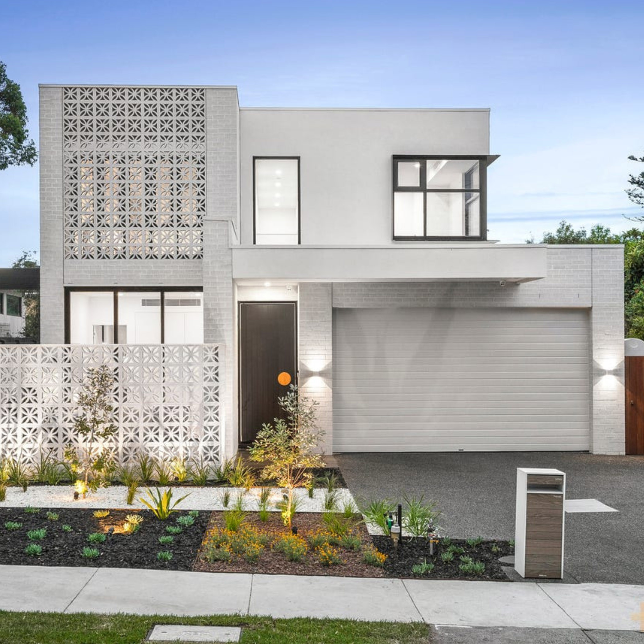 Smooth Premium Bricks - Bricks for the Future Island Block